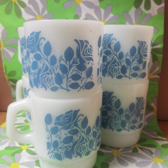 Pyrex | Dining | Set Of 6 Vintage Pyrex Mugs White With Blue Roses 7s ...